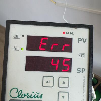 议价ER2000 温度控制器 Clorius工业控温测温仪表维修
