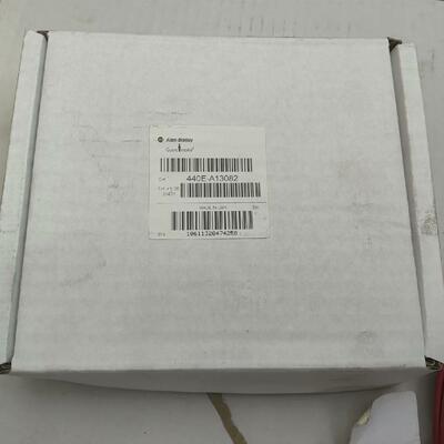 议价440E-A13082 Allen-Bradley 工控自动化工业控制配件维修