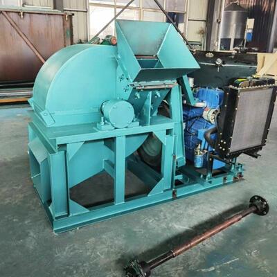 大型树枝树叶锯末机果蔬木头柠条粉碎机拖拉机牵引式木材粉碎机