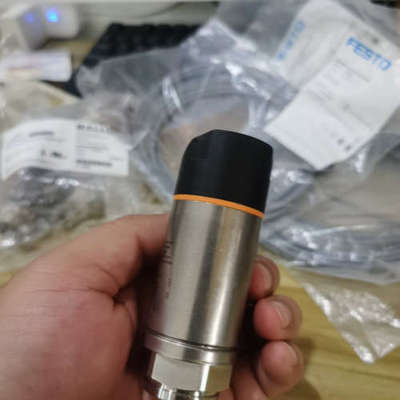 议价德国IFM易福门PN7096压力传感器，