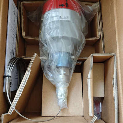 议价丹佛斯液位传感器AKS4100U，型号084H4521，德国