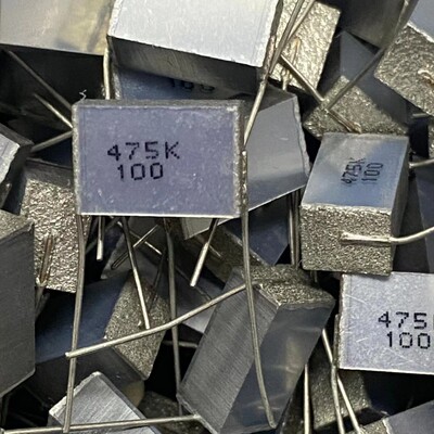 EPCOS 西门子无感叠层千层糕薄膜电容 100V 475J 4.7UF 475K P15