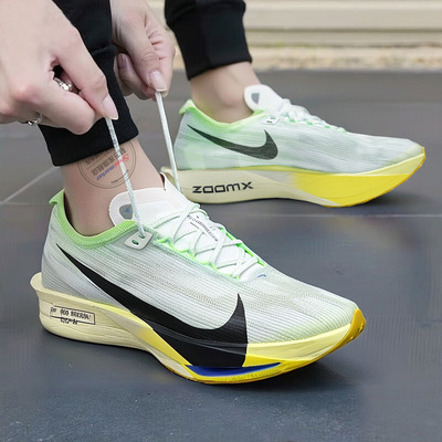 NIKE耐克男鞋ZOOMX STREAKFLY 2公路竞速碳板跑步鞋HF6416-300
