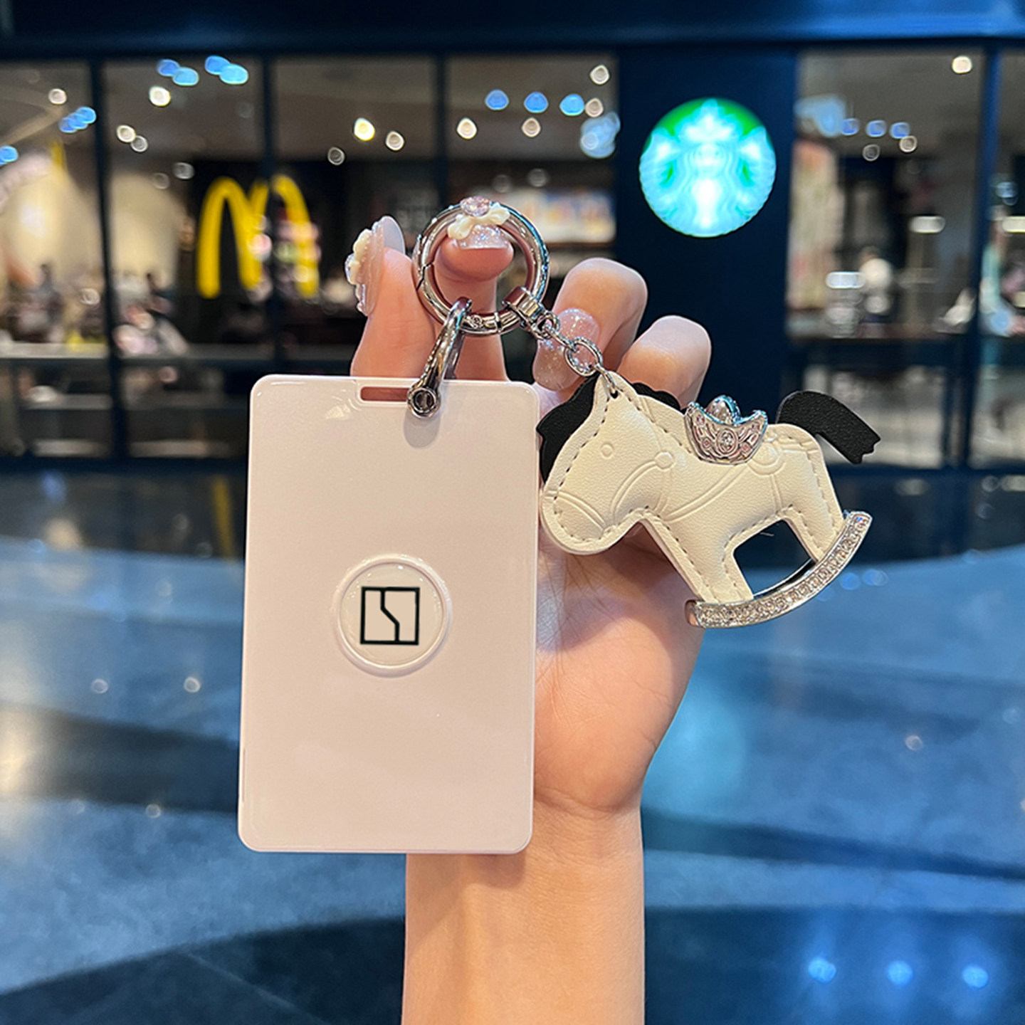 适用极氪007gt卡片钥匙套25-26款zeerk客007 NFC充电卡包保护壳扣