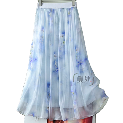 真丝淡蓝色印花半身裙女夏