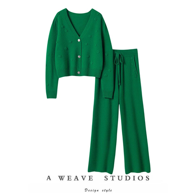 款外套高腰直筒长裤两件套