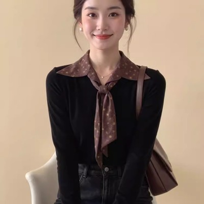 黑色翻领撞色波点系带丝绒上衣