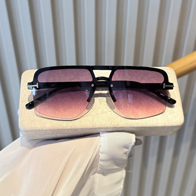 2025新款潮半框复古太阳眼镜