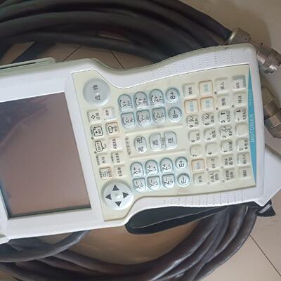 JZRCR-YPP01-1 DX100 安川工业机器人示教器议价维修
