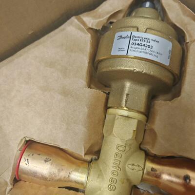 034G4203 ETS25 丹佛斯电子膨胀阀 工业自动化制冷配件议价维修