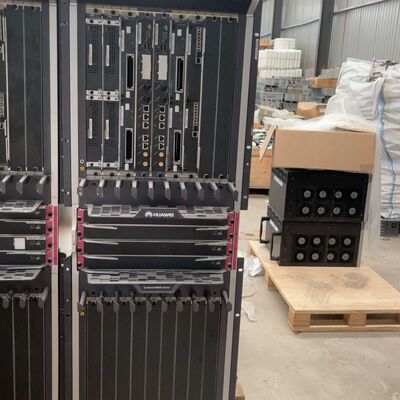 E8000E-X16防火墙 整机出 功能正常。实物拍摄