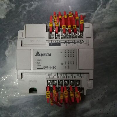 台达PLC DVP14EC00R2 成色如图 包好。