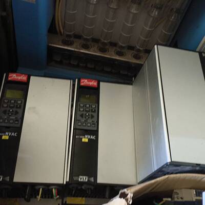 可维修VLT6000 HVAC变频器4台，成色还可以实物图，议价