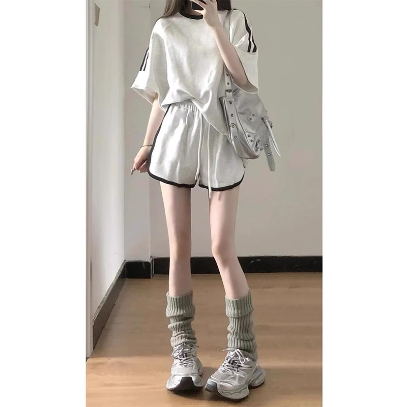 三条杠运动套装女夏欧美设计宽松显瘦薄款短袖短裤休闲居家两件套