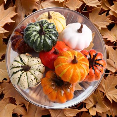 9pcs Random Mixed Mini Artificial Halloween Pumpkin Decor Si