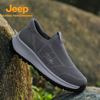 吉普新款轻便透气休闲鞋