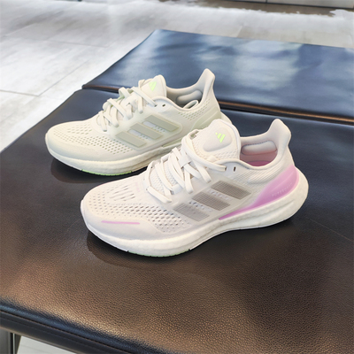 正品Adidas/阿迪达斯女子轻便透气运动休闲跑步鞋 IH7675 IF1559