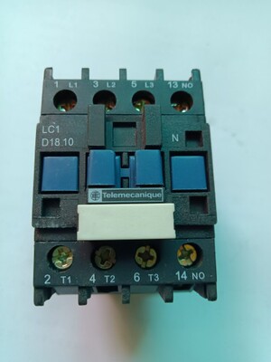 接触器施耐德LC1D1810B5N
