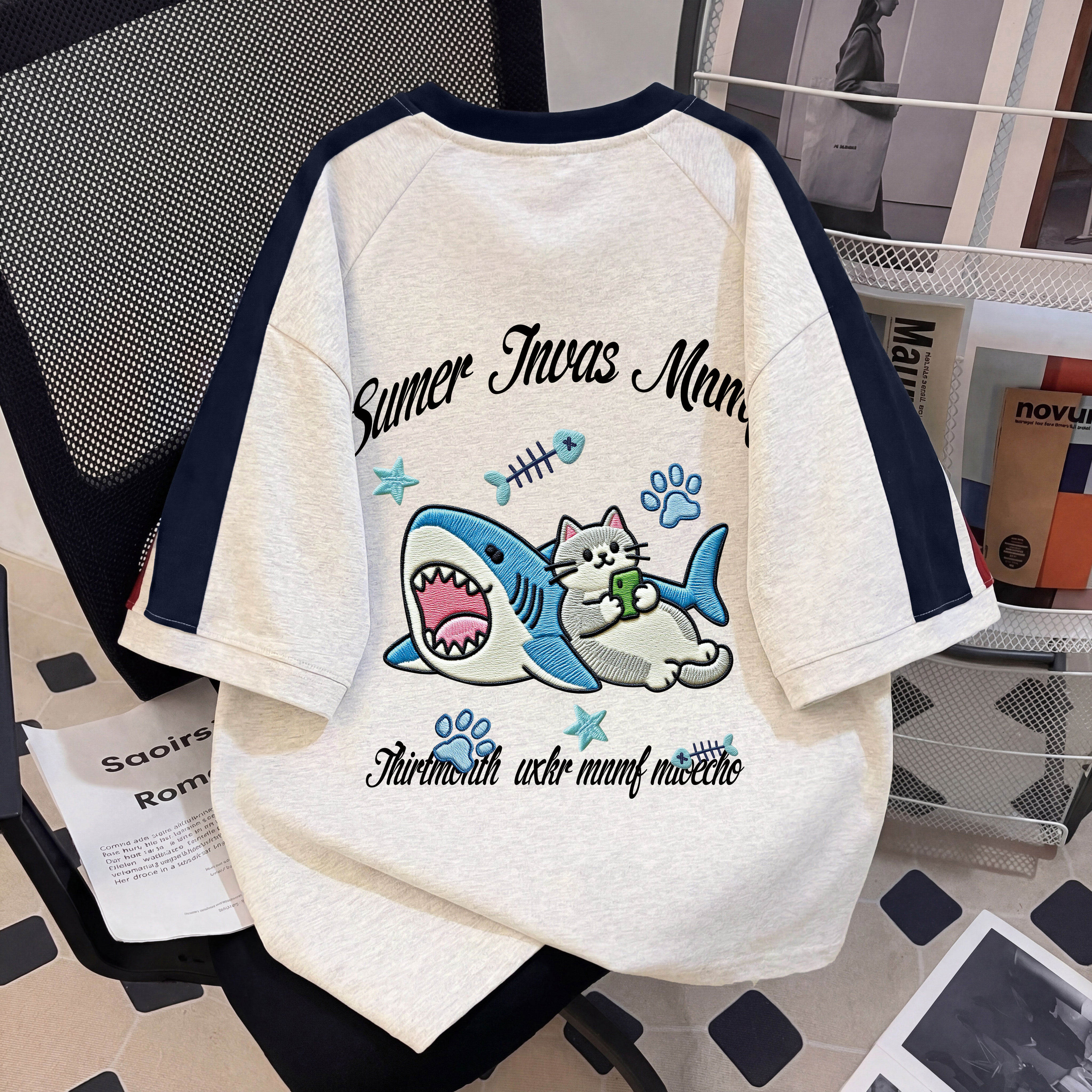 夏季新款男女童纯棉插肩三条杠短袖T恤卡通鲨鱼小猫印花百搭上衣