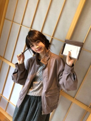 雾染郊行！H.ONE 复古炒色做旧感宽松立领夹克百搭休闲短外套女