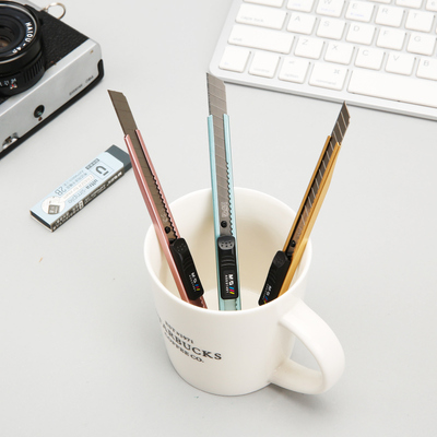 文具2239美工刀小号快递小刀