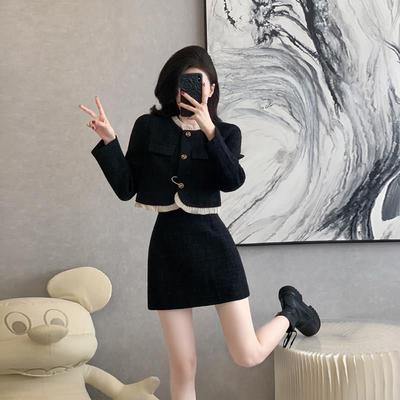 小香风时尚套装女秋冬新款高端气质千金洋气木耳边外套短裙两件套
