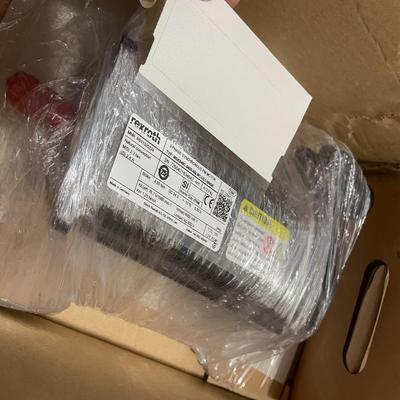 力士乐电机 MSK040C-0450-NN-M1-UG1-N(念奴配件）