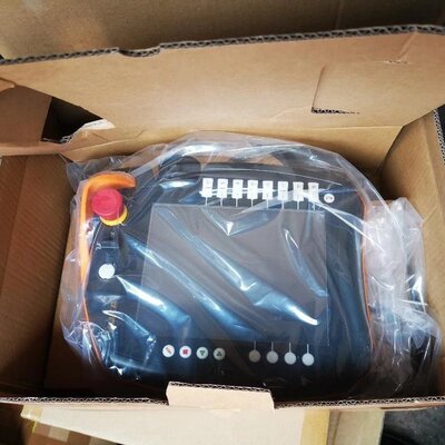议价KUKA示教器C4KCP4smartPAD