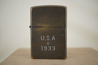 原装正版 1998年E近新做旧古铜复古军风漆印防风打火机 ZIPPO
