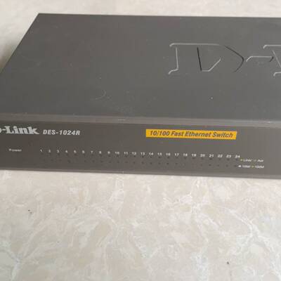 可议价Dlink DES-1024R 交换机，成色不错。