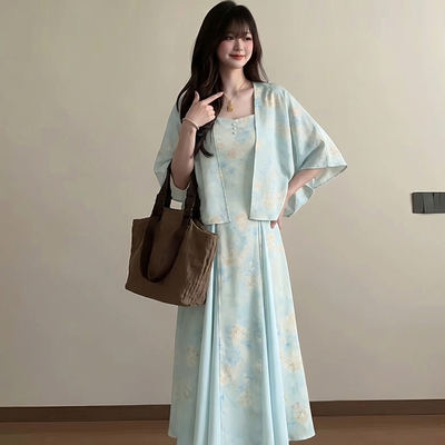 【两件套】2026法式温柔风独特漂亮绝美吊带裙开衫夏季女D6765