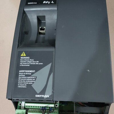 西威变频器AVy3150-EBL+BR4，15kw、没标了，--议价商品