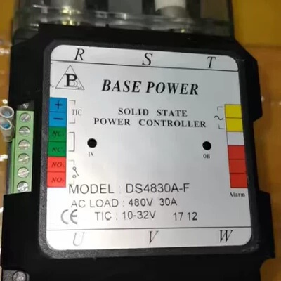BASE POWER固态继电器，型号DS4830A-F，三相--议价商品