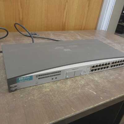 HP 10BaseT Hub J3302A 24Port Used