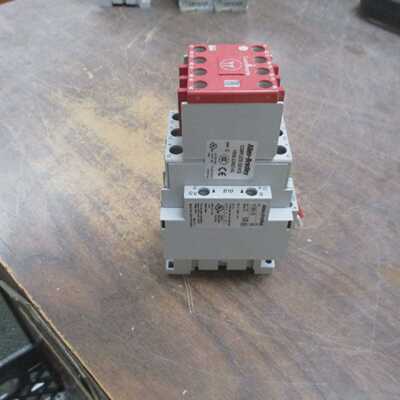 AllenBradley安全接触器100SC30D14C120V线圈55A600V带辅助触点