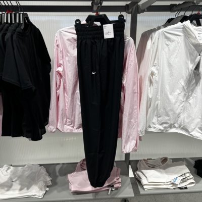 Nike耐克One Dri-FIT女士高腰轻盈梭织长裤HJ1051-013