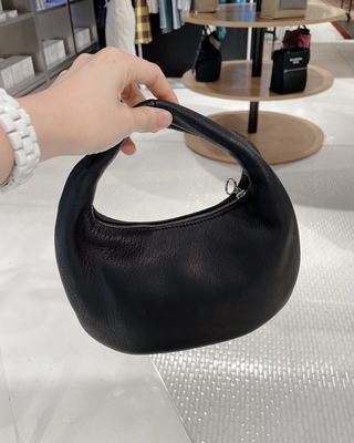 日本代购直邮 aeta正品 月牙包 小号 复古手拎包 女包