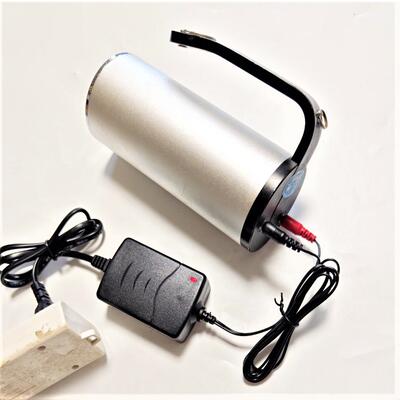 华荣手提式防爆探照灯充电器