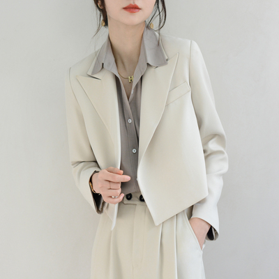 TRR通勤简约短外套上衣时髦