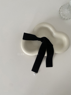 欧尼氛围感丝绒不对称蝴蝶结