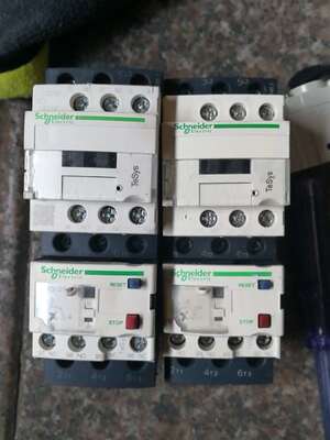 施耐德交流接触器LC1D12BDC施耐德过热载继电器LRD0-议价