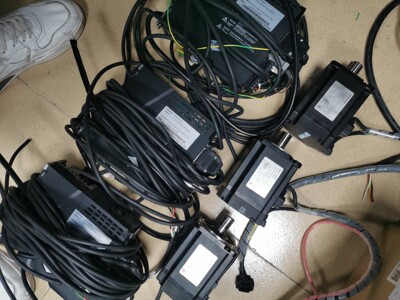 汇川伺服电机750W,型号SV630PS5R51,仓库有20 议价