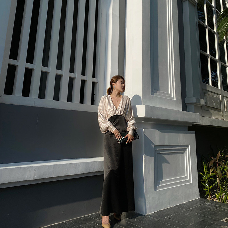 XULU定制性感深V拼接礼服裙收腰显瘦长连衣裙名媛高端优雅小黑裙_虎窝淘