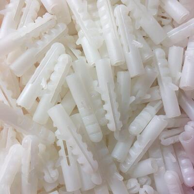 塑料膨胀管6mm 8mm自攻螺丝钉胶塞白色胶粒尼龙膨胀螺栓1000只