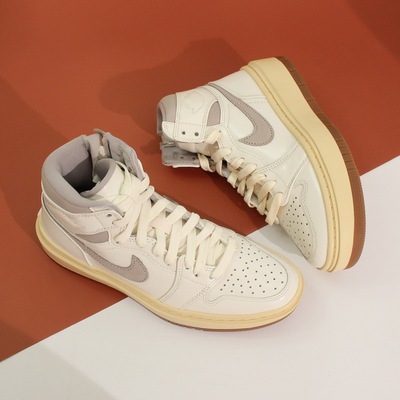 36码耐克女鞋AIRJORDAN1