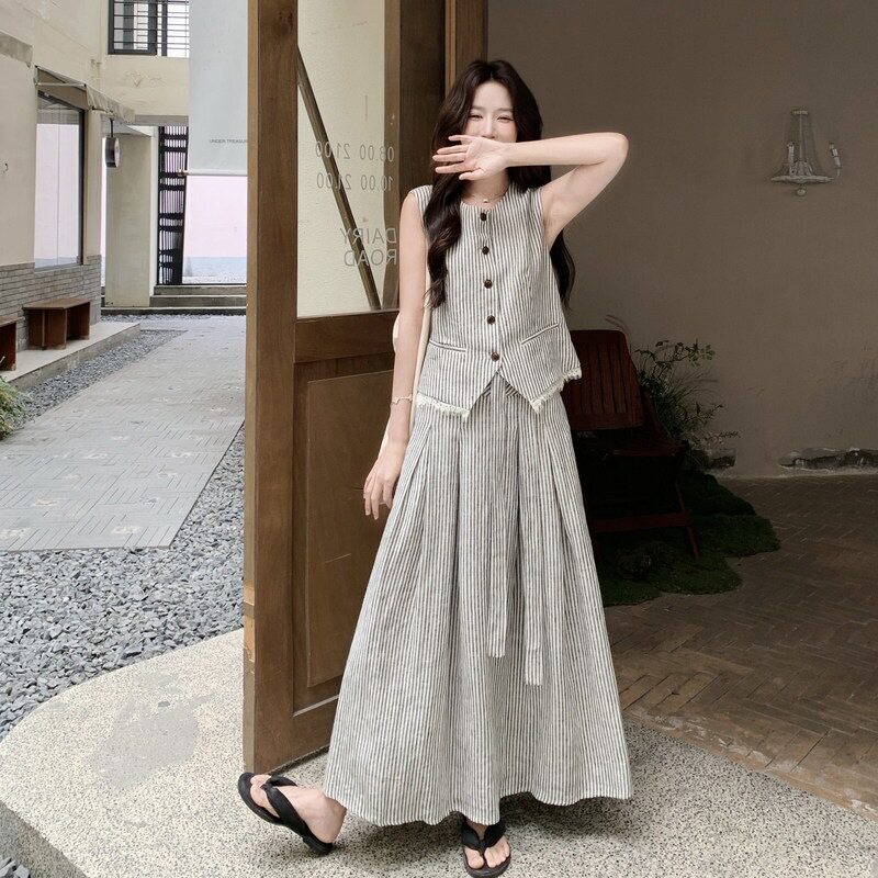 夏季新款棉麻条纹套装二件套