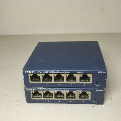 FAST  FSG105 5口千兆交换机 实物图 功能正常