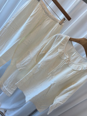 简贝一佳6679家居服套装女生双层棉纱带胸垫睡衣女士可外穿套头衫