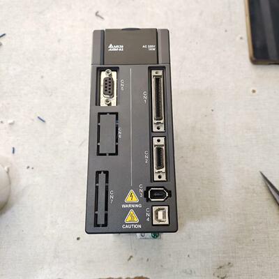 ASDA-A2 伺服驱动器 AC220V 1KW 台达工控自动化配件议价维修