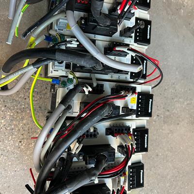 MBDLT25SF MBDLN25SG 松下伺服驱动器 工控自动化配件议价维修